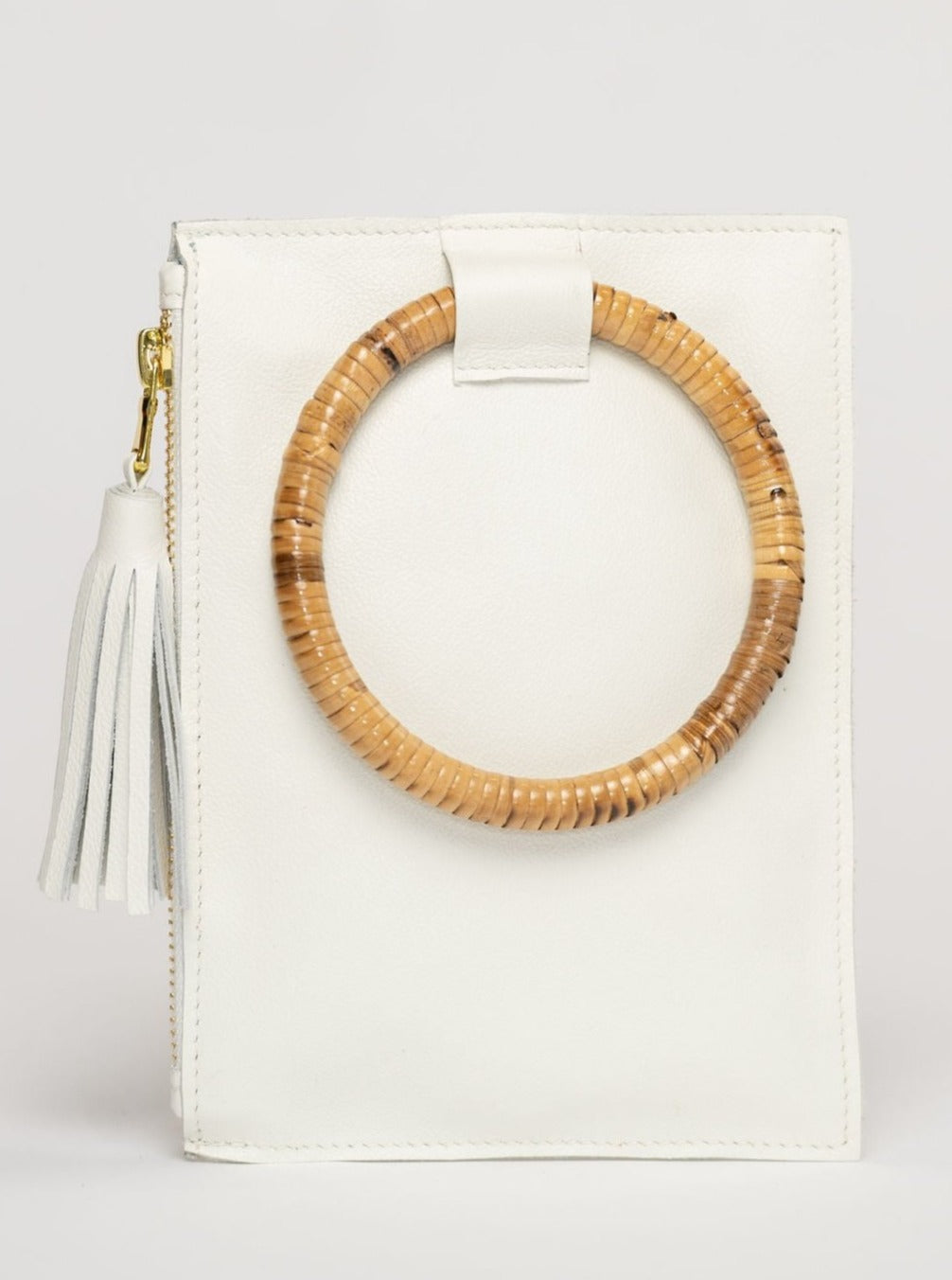The Bamboo Ring Wristlet | White – Beau & Ro